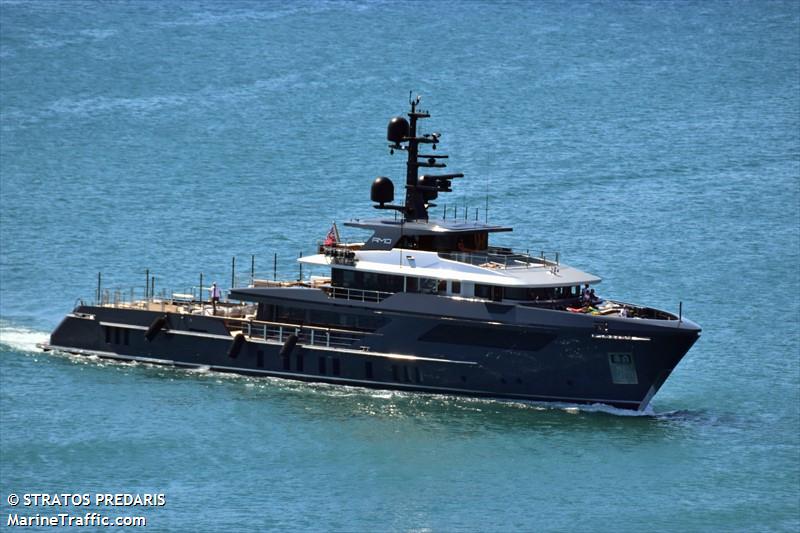 La famiglia Aponte in vacanza in crociera a bordo di tre diversi super ...