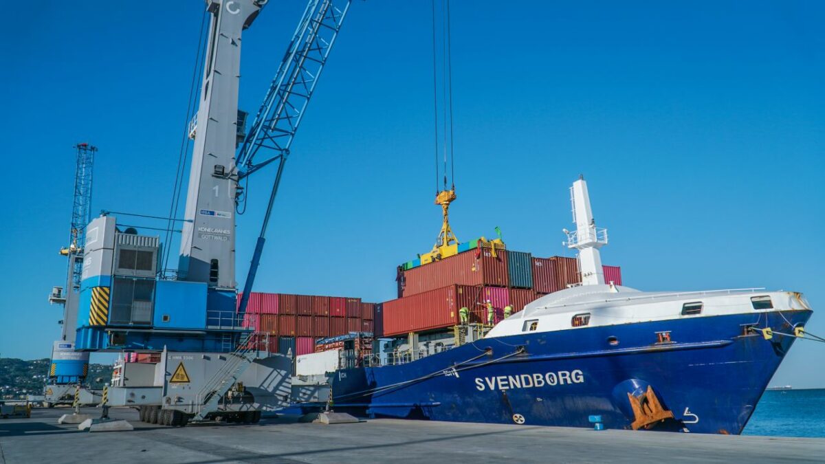 Debutto e celebrazione anche a Trieste per la nuova linea di One ...