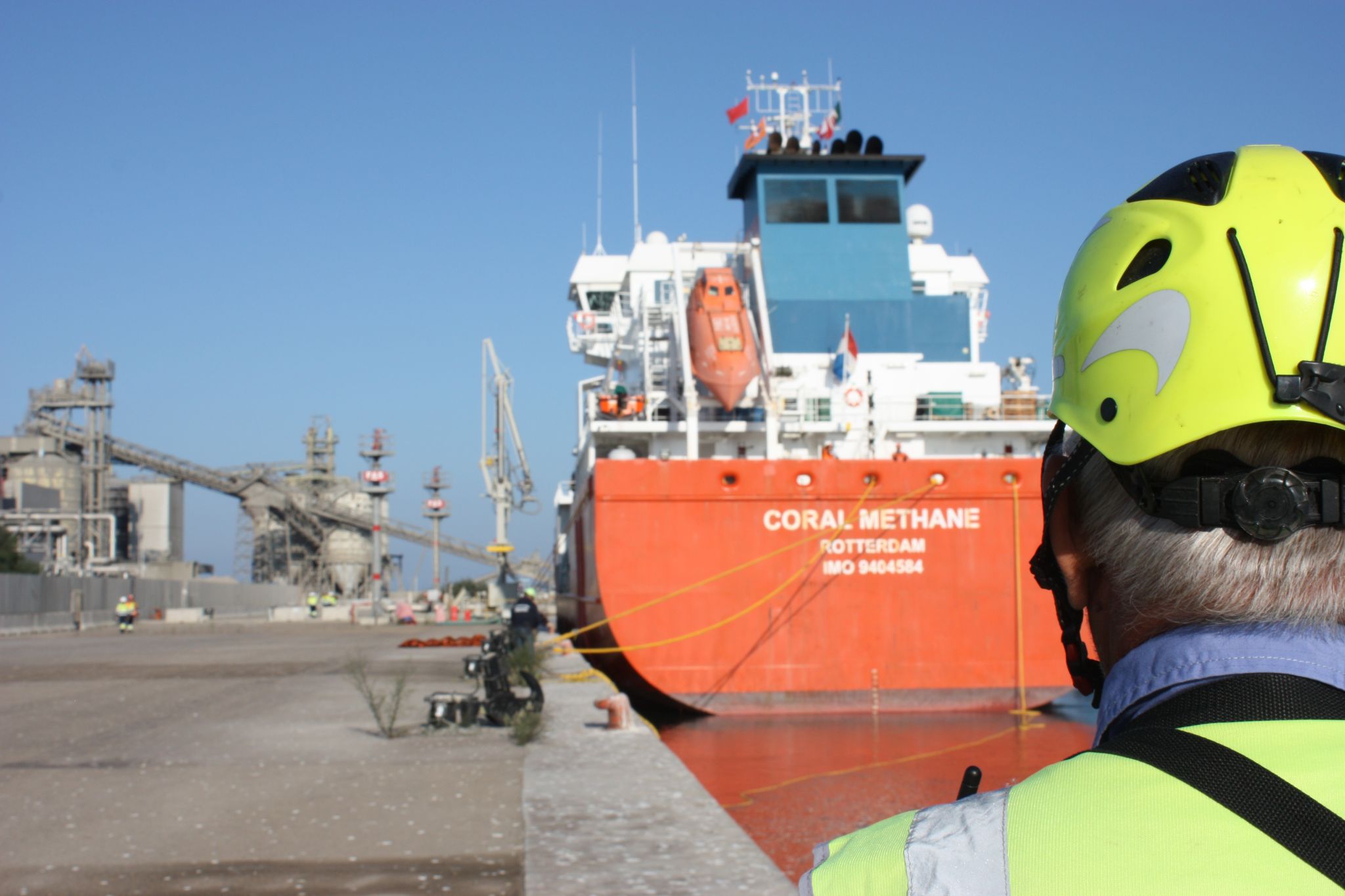 Shell primo fornitore terzo di Gnl approdato al terminale Higas di ...