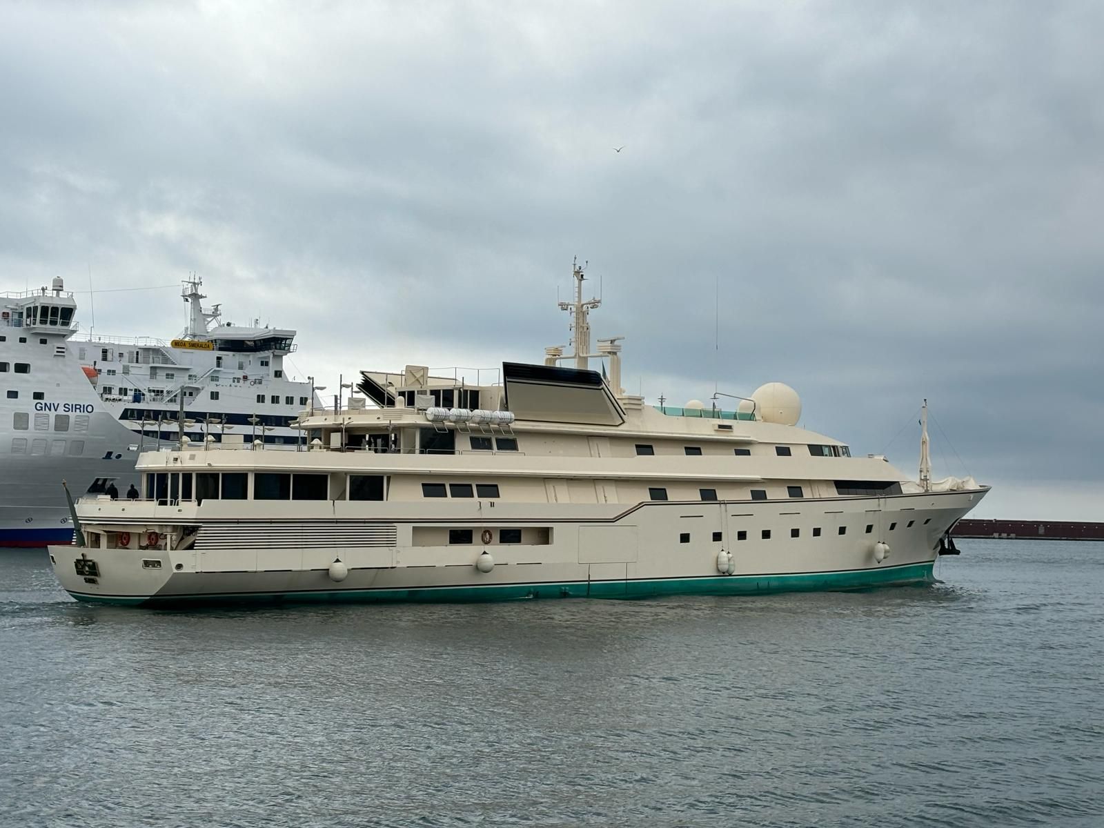 Dopo sette mesi di refit ha lasciato il cantiere T. Mariotti lo storico ...