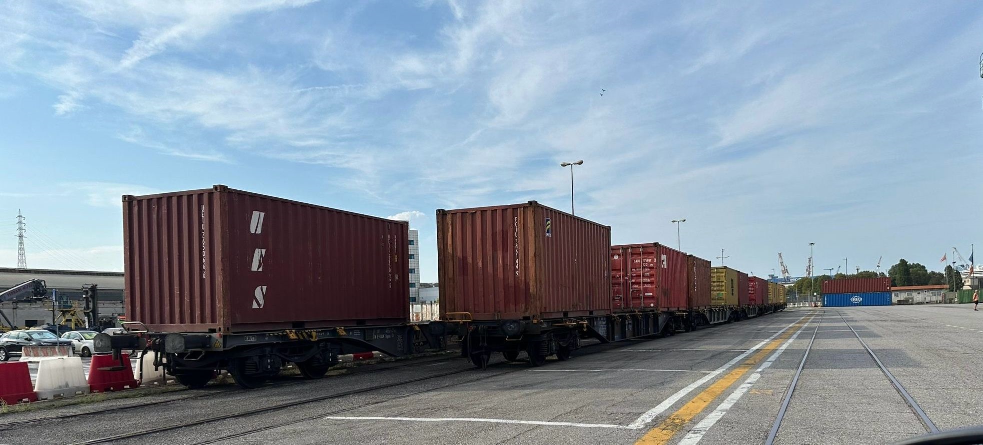 Test fra Marghera e Brescia per un nuovo treno container al servizio ...