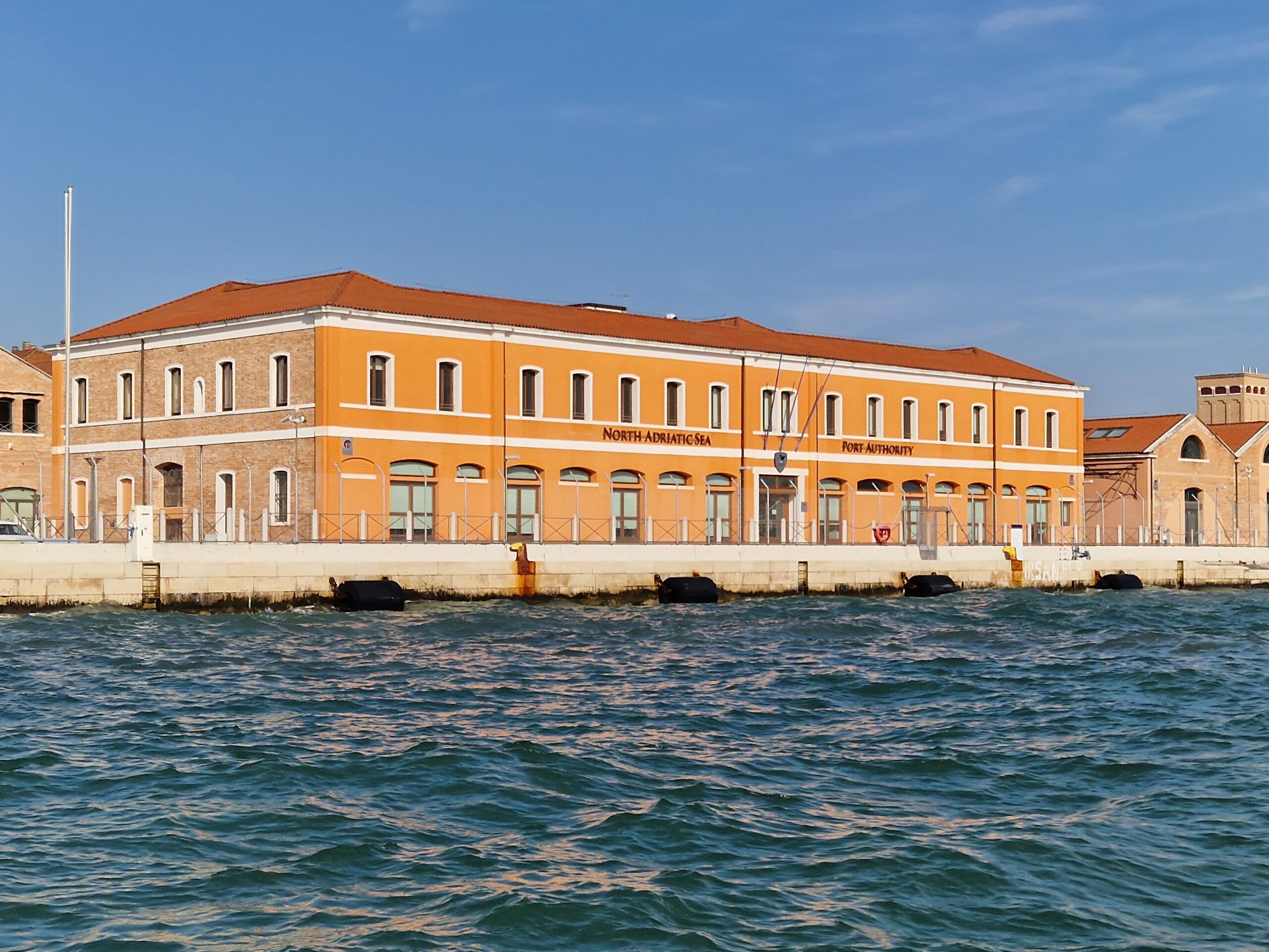 Buoni i risultati del quarto trimestre 2024 per i porti di Venezia (+3 ...