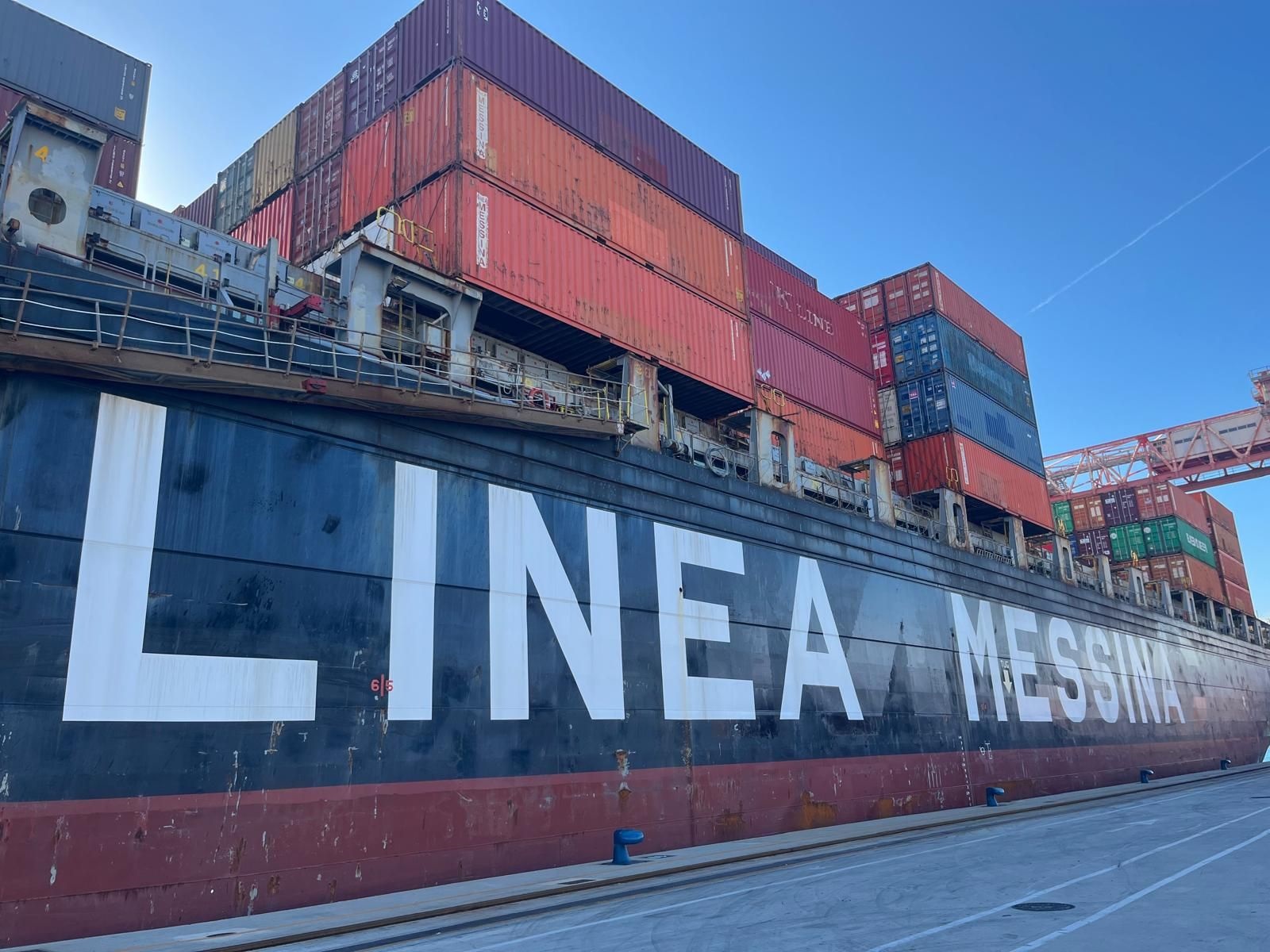 Per Messina prua sull'India, 11 milioni di utile ma volumi container ...