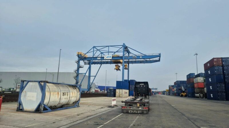 Messina lancia un nuovo treno container fra Segrate e Duisburg ...