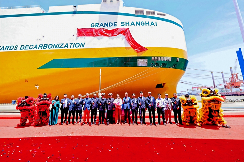 Battezzata Grande Shanghai, prima car carrier ammonia ready di Grimaldi ...