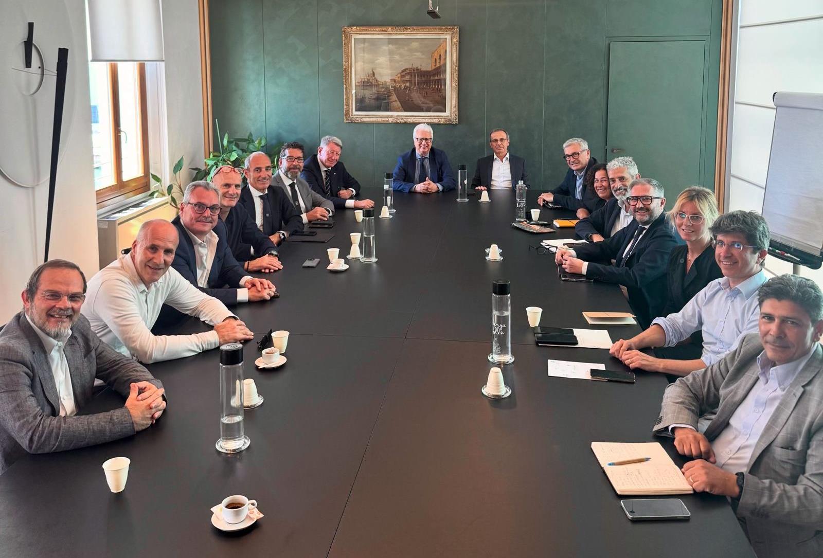 Primo vertice fra Gasparato e la Venice Port Community: "Remeremo ...
