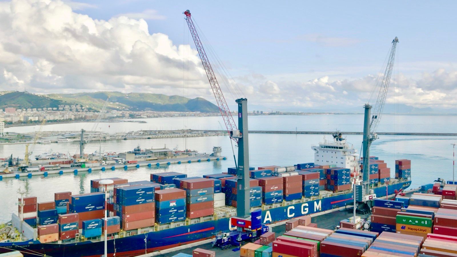 Salerno Container Terminal potenzia l'equipment di banchina e traguarda ...
