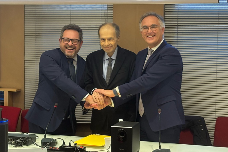 Paolo Guidi (Cma Cgm) è il nuovo presidente di Assologistica - Shipping ...