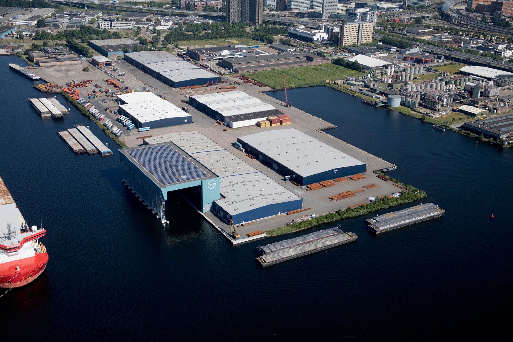Nova Marine Carriers ha rilevato in JV un altro terminal portuale ad ...