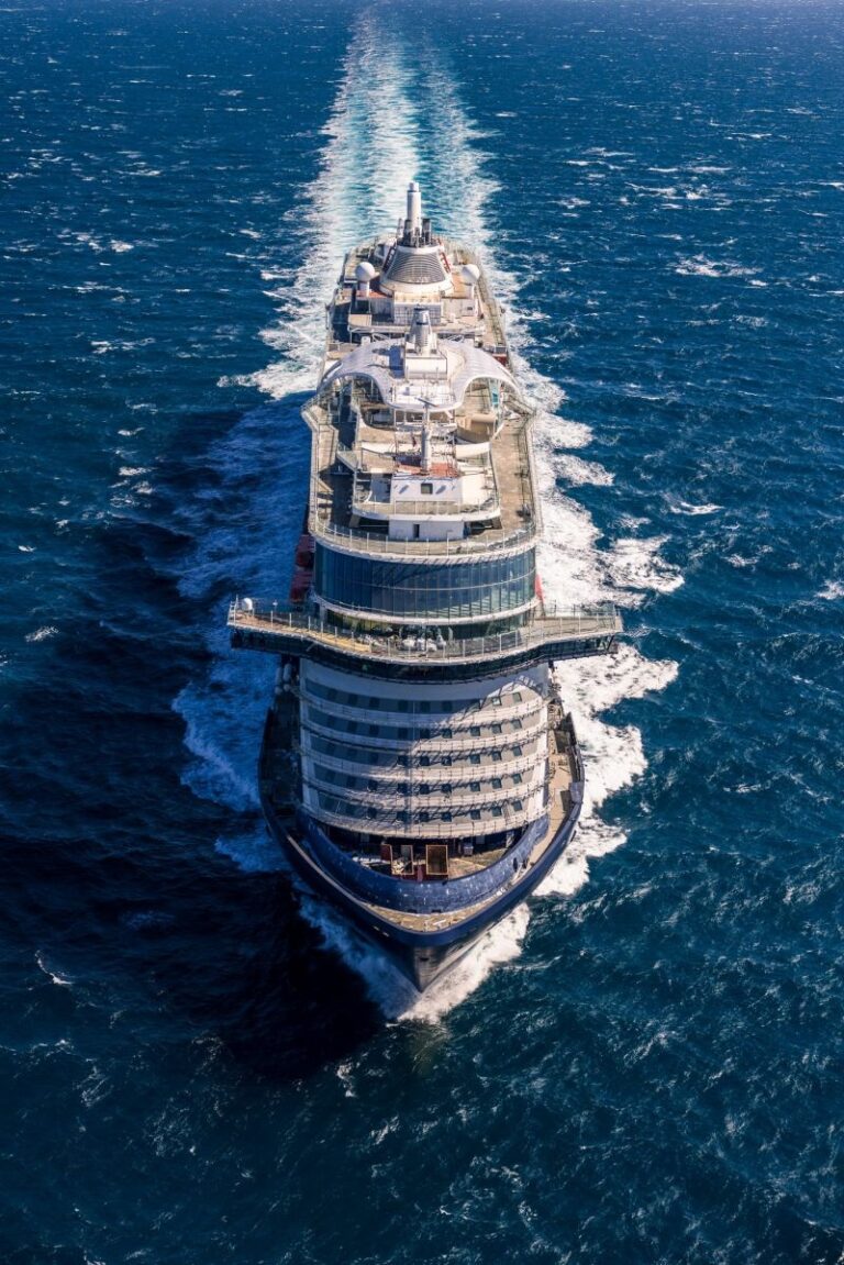 Consegata da Fincantieri a Tui Cruises la nuova nave Mein Schiff Flow ...